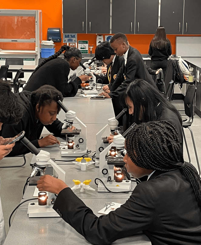 Dissection Club - St Paul's Catholic School